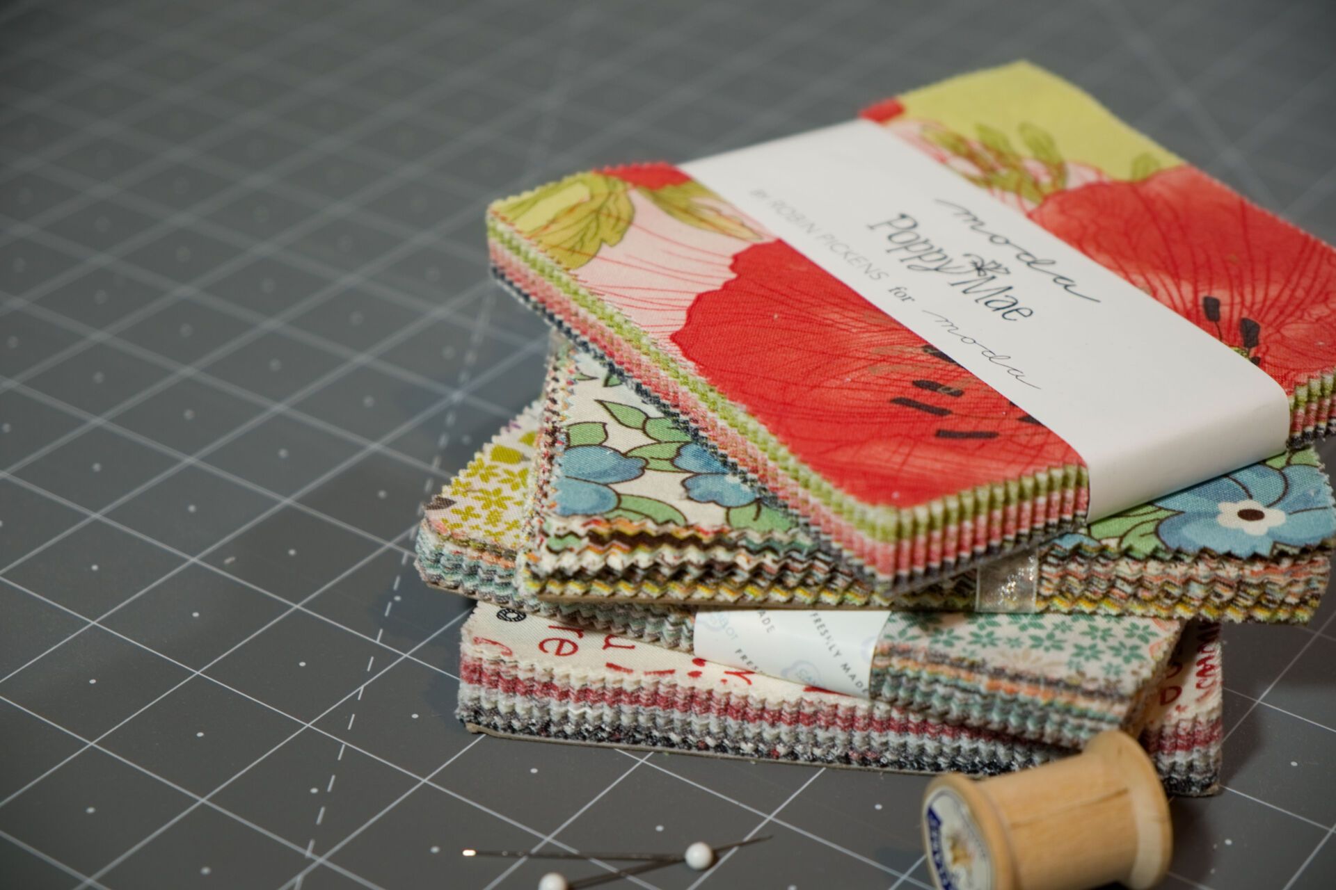 Charm Pack - Quilter's Quick and Easy Pre-Cut - MavaNell Studio